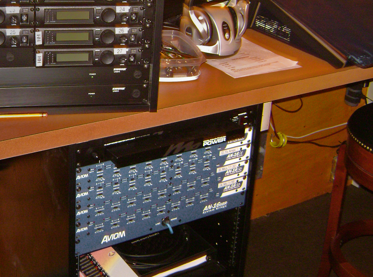 Press Room | Press Release | Aviom Pro16 Digital Snake Provides ...