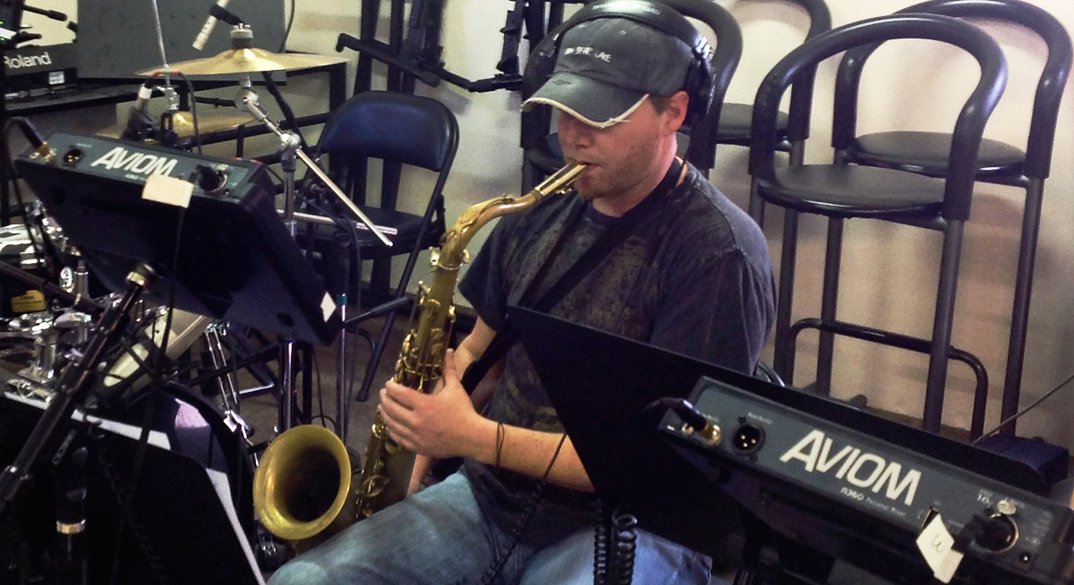 Press Room | Press Release | Front-of-House Engineer Rick Camp Uses ...